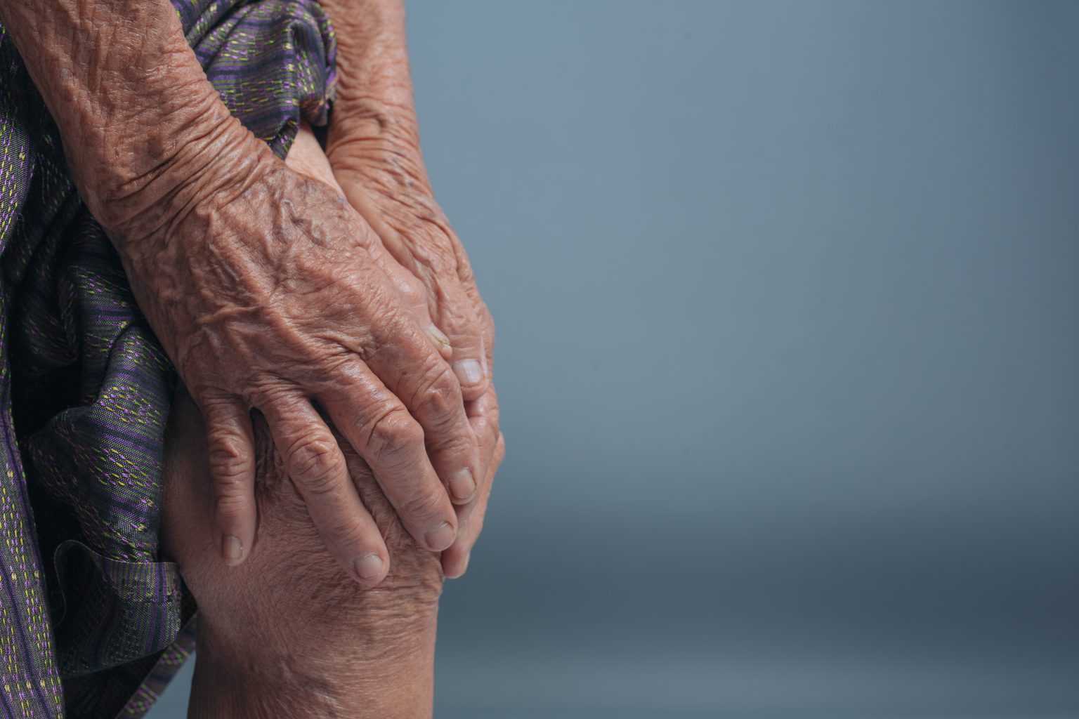 How Low T Affects Joint Health: Understanding the Connection and ...