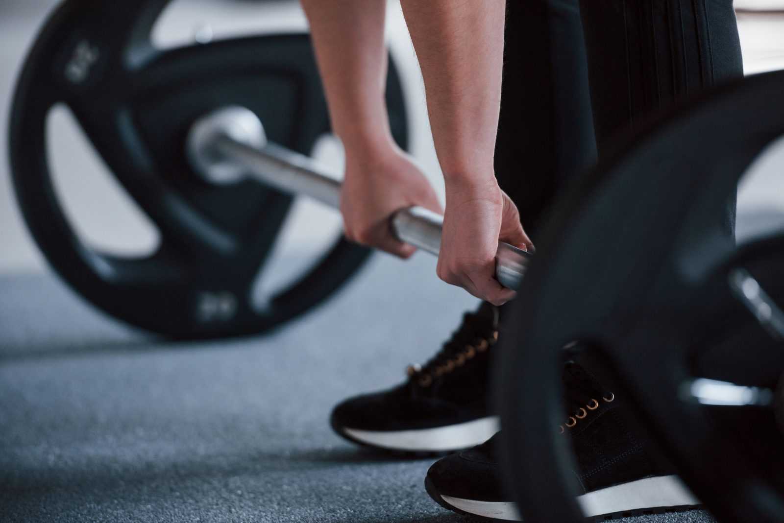 TRT and Weight Lifting: How Testosterone Therapy Boosts Muscle Gains