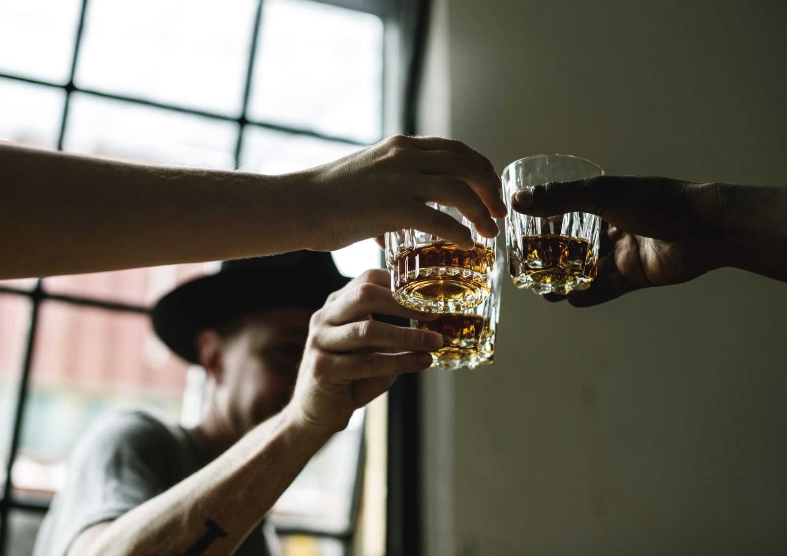 The Truth About TRT and Alcohol: Can You Raise Testosterone and a Glass?