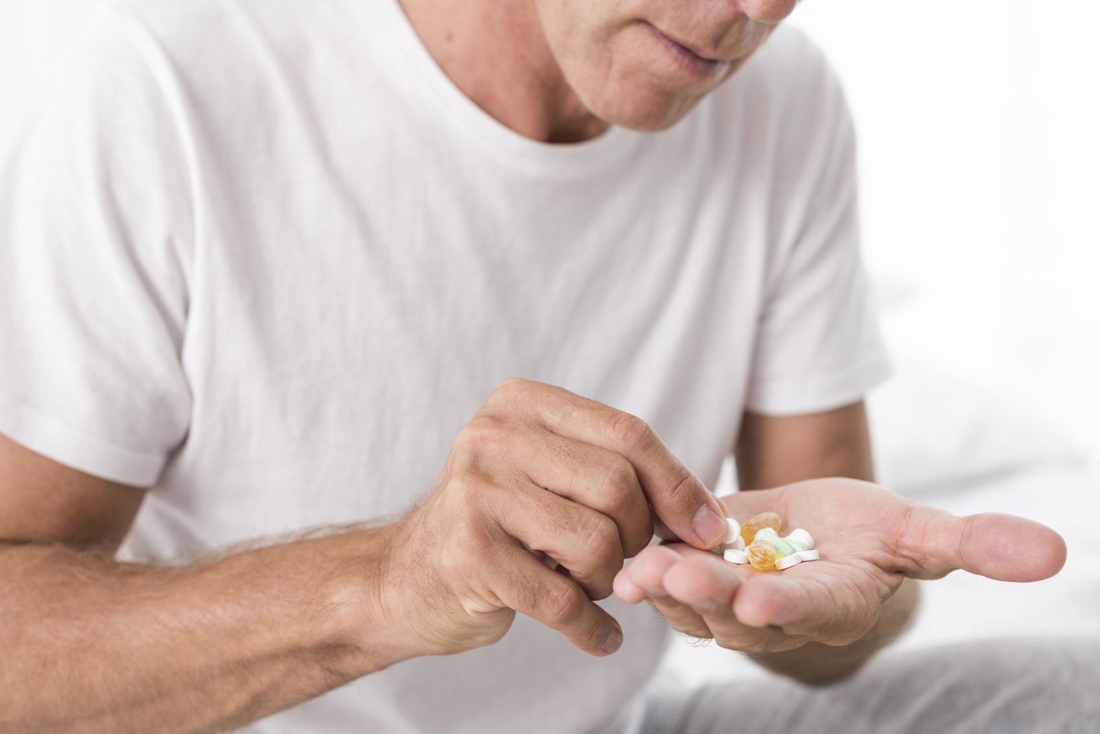 Clomid for Low Testosterone: How It Works, Benefits, and What to Expect